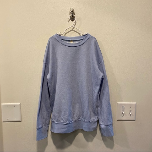 Childhoods Clothing | Sweaters | Childhoods Clothing Boxy Sweatshirt ...